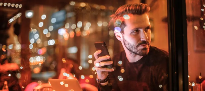 5 Key Benefits of Offering WiFi in Restaurants - Social WiFi